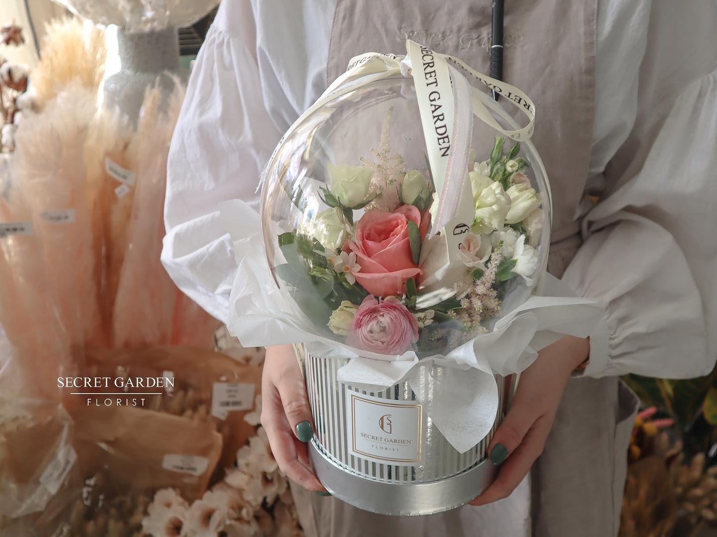 Fri-nally🍾 & finally since many... – Secret Garden Flower Design